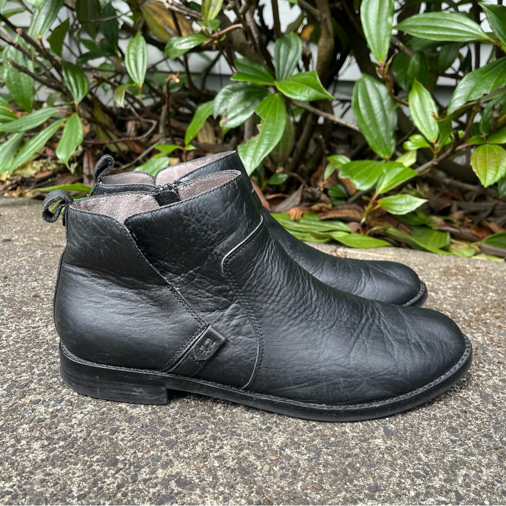 Abeo Yorkie Black Leather Ankle Boots Size 10 - Gem